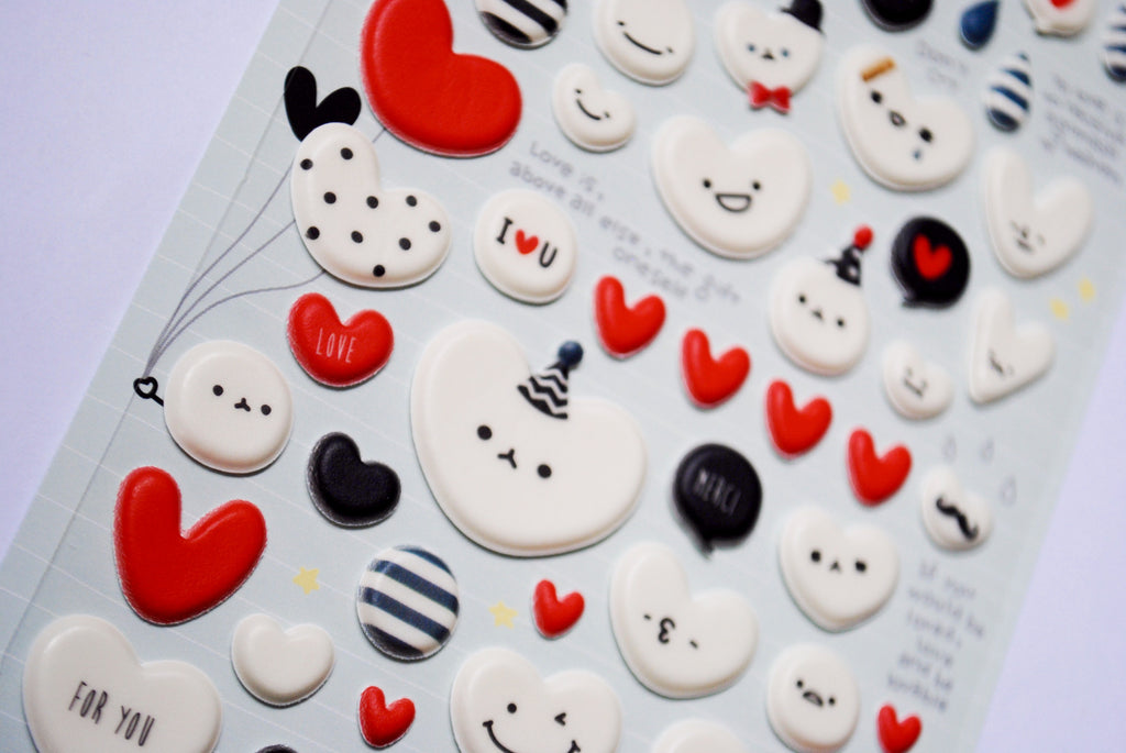 Glow-in-the-dark puffy love heart stickers – Cute Delight
