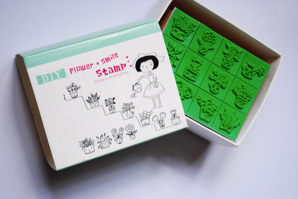Flower power DIY 12-piece mini wooden stamper set – Cute Delight